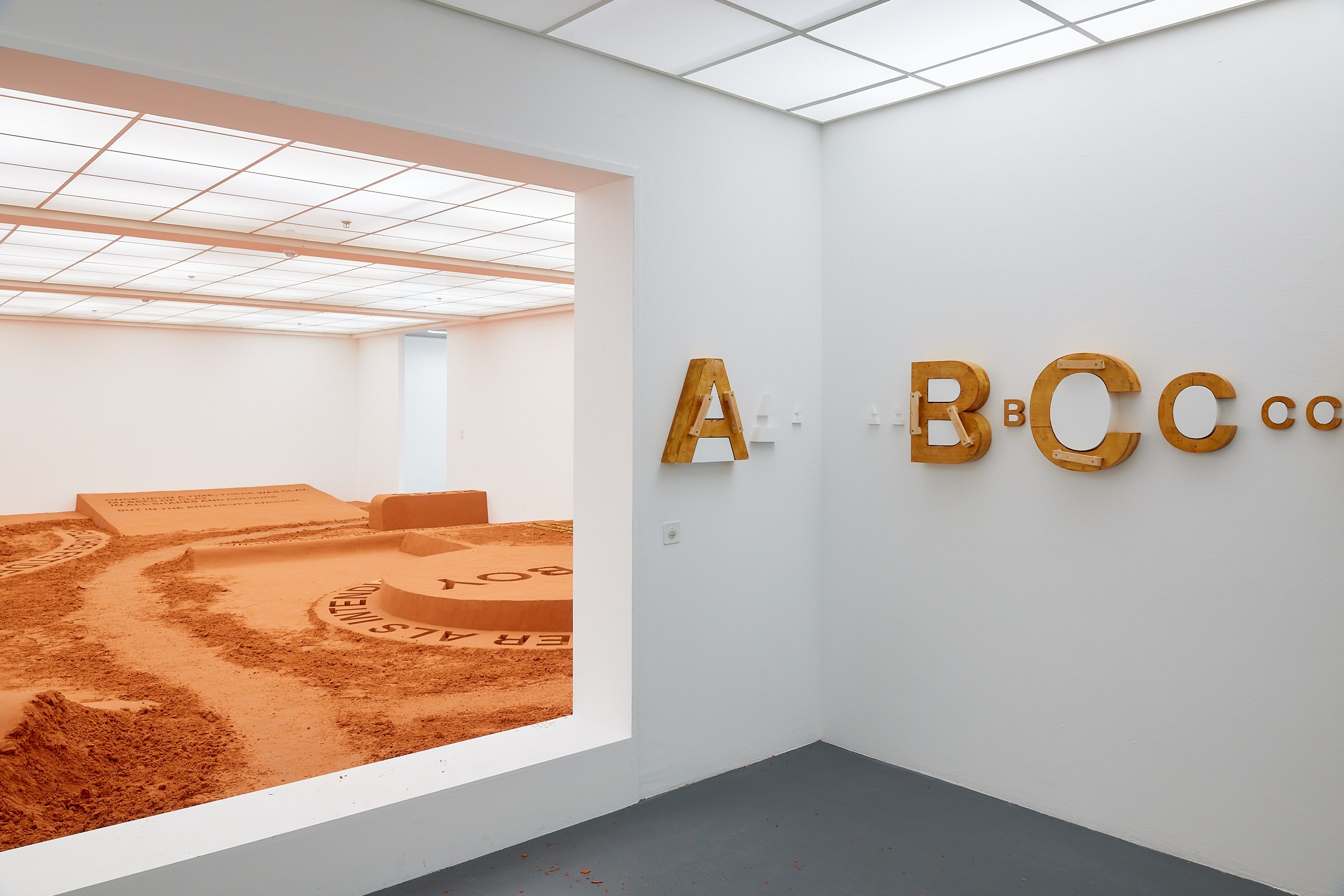 Maude Léonard-Contant – Digs